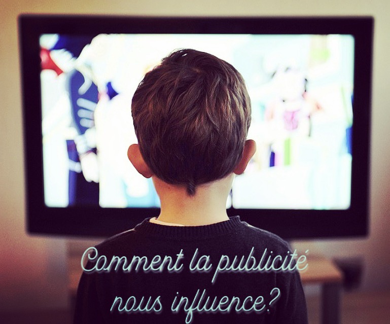 Comment la Publicité Influence le Consommateur